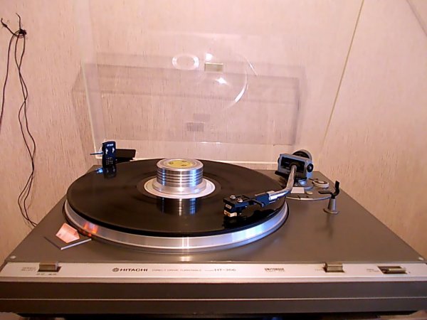 Проигрыватель винила Hitachi HT-356 Qvartz Lock/Direct Drive В ...