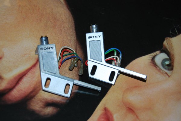 шелл фирменный Sony SH-151 для прямого тонарма. отправлю по РФ