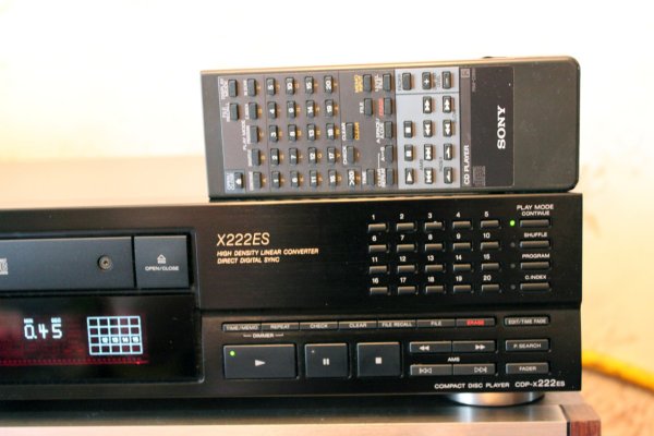 SONY CDP- X 222ES