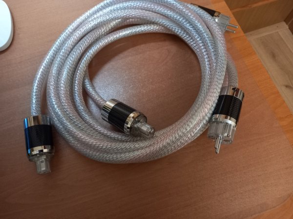 Кабель питания HI-END HI-FI Valhalla ========-----------