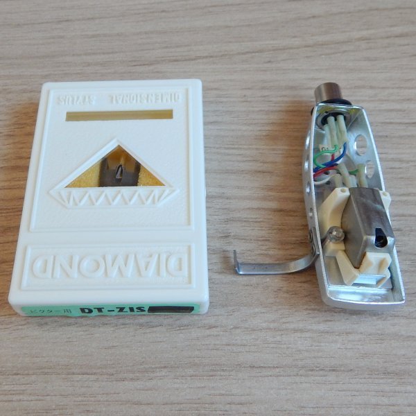 Hitachi (Lo-D) MT-23, шелл Hitachi (Lo-D), вставка новая Victor DT-Z1S