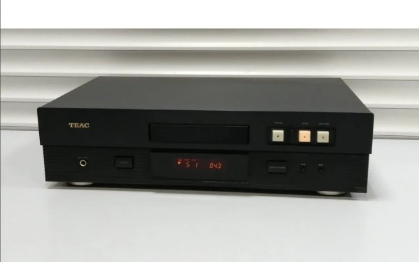 CD проигрыватель Teac CD-3