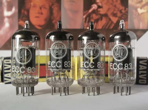 12AX7, ECC83 Valvo. NOS.